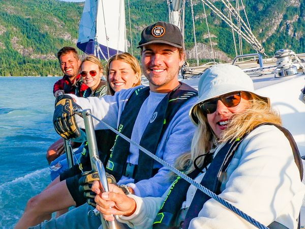 Sailboat Tours Near Vancouver, BC | Canadian Coastal Sailing