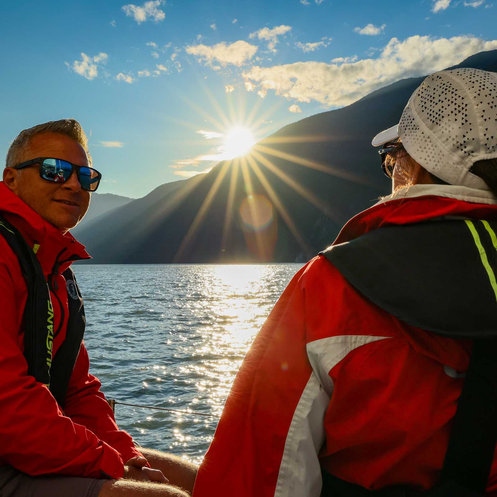 Daytime Sailing Tours | Canadian Coastal